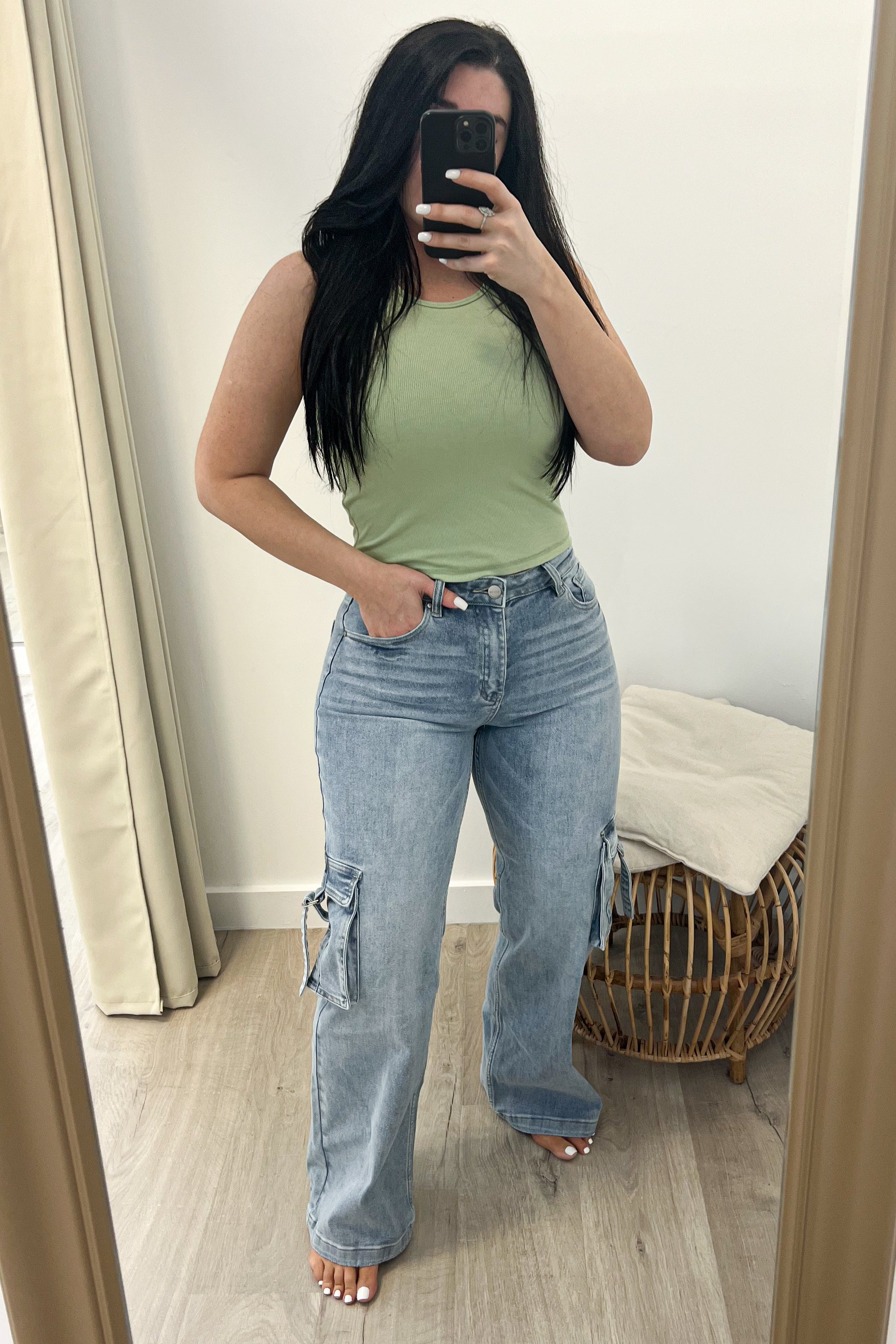 Gabby Cargo Jeans – Happily Ever Aften