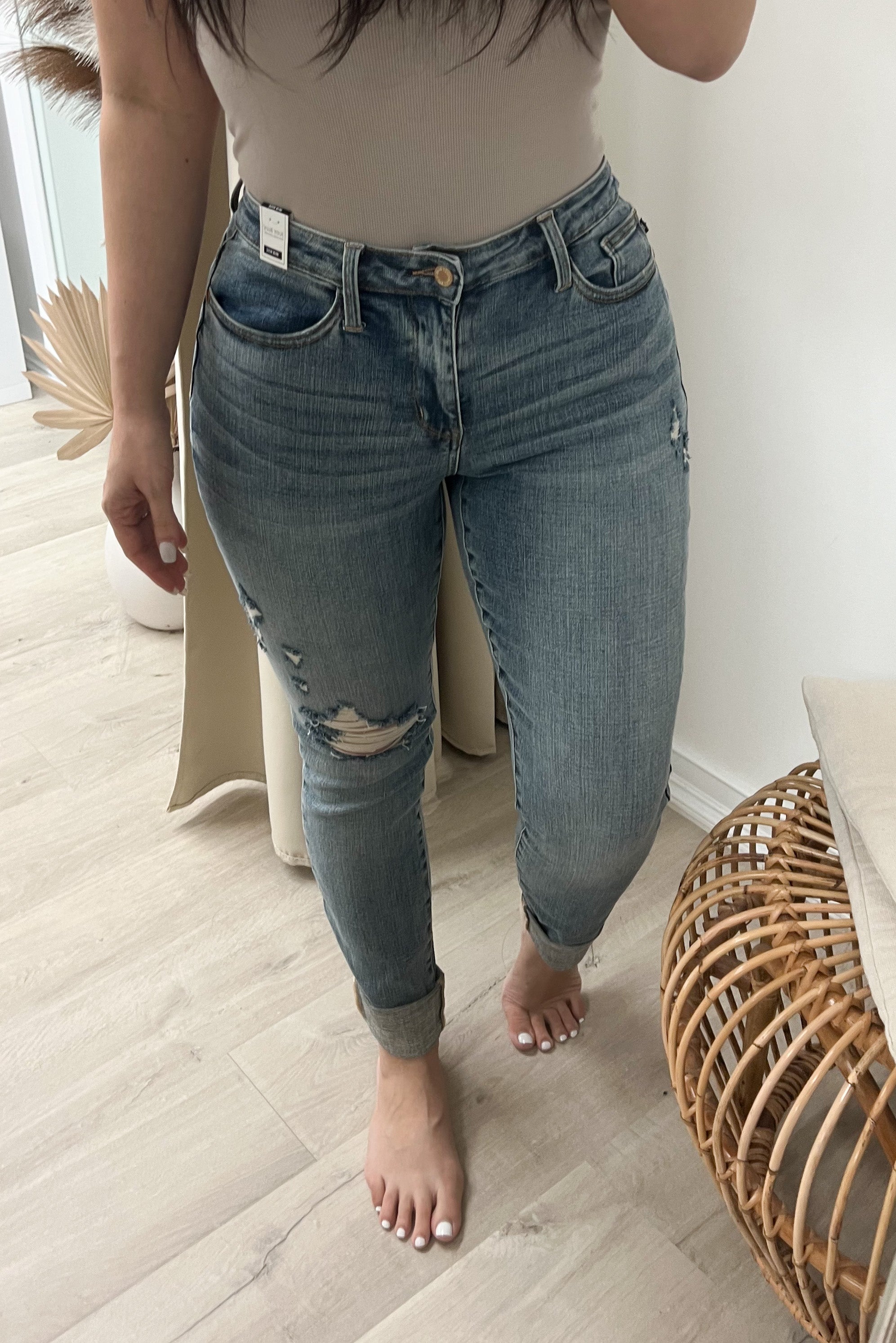 Sawyer Boyfriend Jeans – Happily Ever Aften